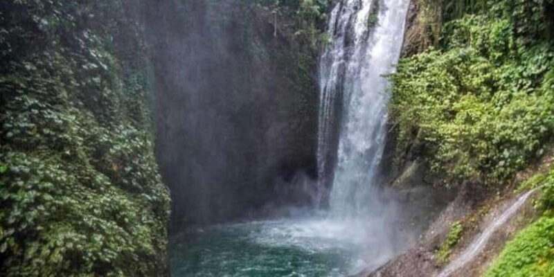 Jumping Sliding at Aling- Aling Waterfall and Handara Gate - Jumping Sliding at Aling-Aling Waterfall and Handara Gate: A Bali Adventure Worth Making Room For