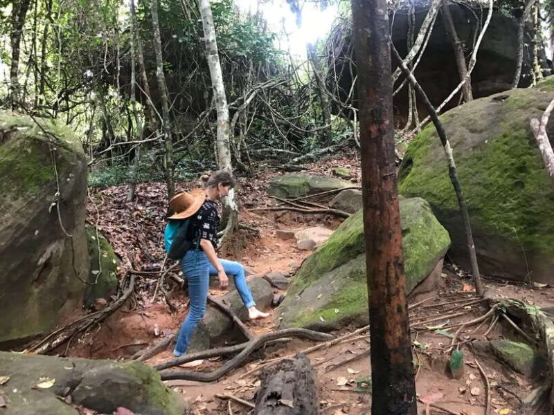 Kbal Spean Trekking Tour with Banteay Srei & Landmine Museum - Key Points