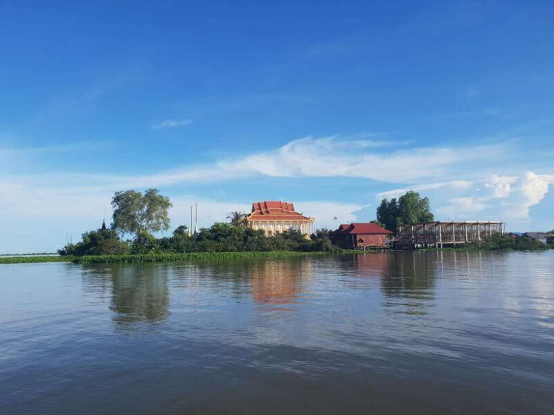 Koh Ker, Beng Mealea and floating village. - A Full-Day Adventure Beyond Angkor