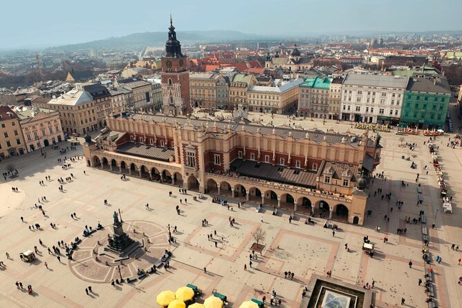 Krakow: Guided City Tour by Golf Buggy (with hotel pickup) - Key Points