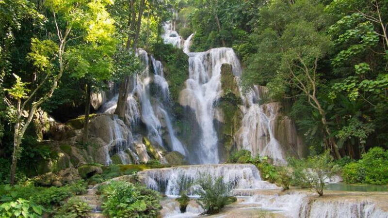 Kuang Si waterfall & Tree house - Key Points