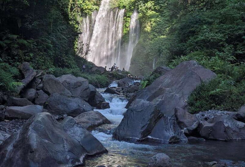 Lombok: Sendang Gile and Tiu Kelep Waterfalls Tour - Key Points