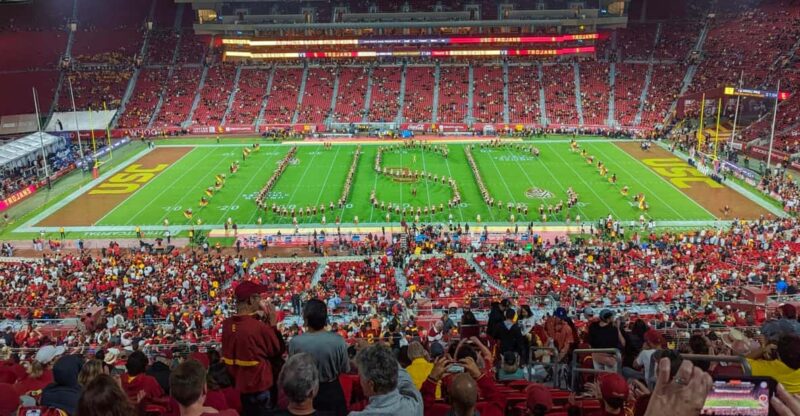 Los Angeles: USC Trojans College Football Game Ticket - Seating and Stadium Amenities