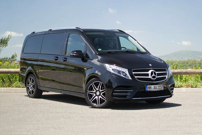 Luxury Vehicle Transfer from Copenhagen Airport CPH to Copenhagen - Key Points