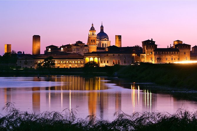 Mantua City Centre Walking Tour - Key Points
