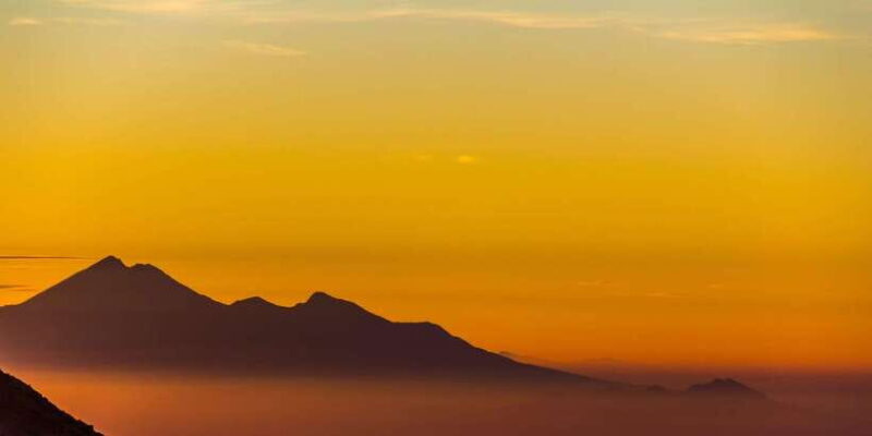 Mount Agung Trek: Sunrise Climb & Cultural Insights - Key Points