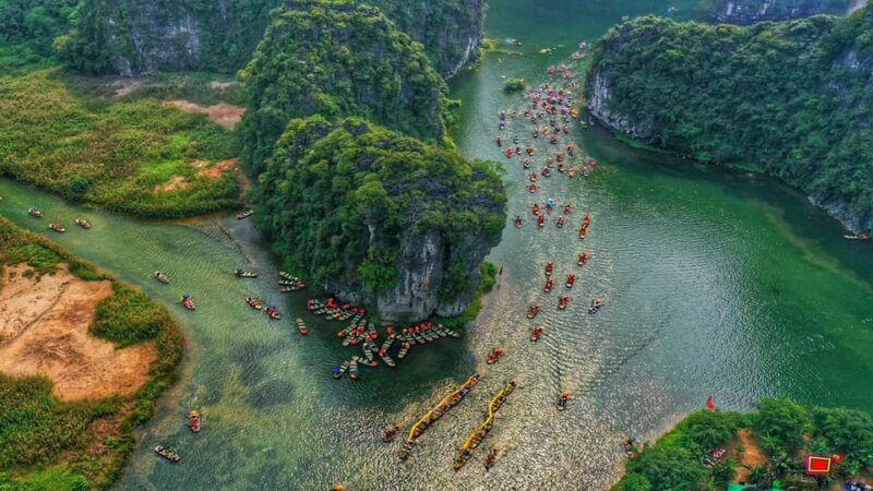 Ninh Binh: Hoa Lu Tam Coc Hang Mua on Limousine and Cycling - Introduction
