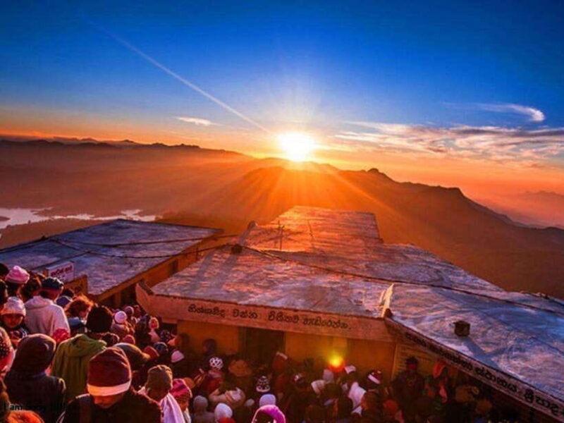 Nuwara Eliya to Summit Bliss: Adams Peak Overnight Hike - Key Points