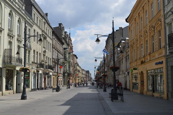 ód - 1-day tour to the most surprising Polish city (from Warsaw) - Exploring Łódź: A Practical Guide to the 1-Day Tour from Warsaw