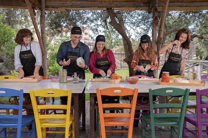 Pasta and Pizza Master Class with Pick Up in Sorrento - Key Points