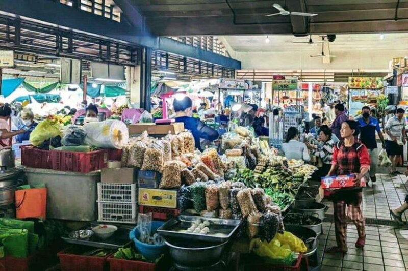 Phnom Penh Breakfast & Morning Market Tour Includes drinks - Key Points