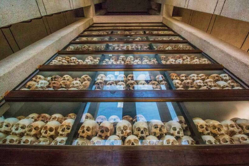 Phnom Penh :S21 Tuol Sleng Museum & Killing Field with Lunch - Key Points