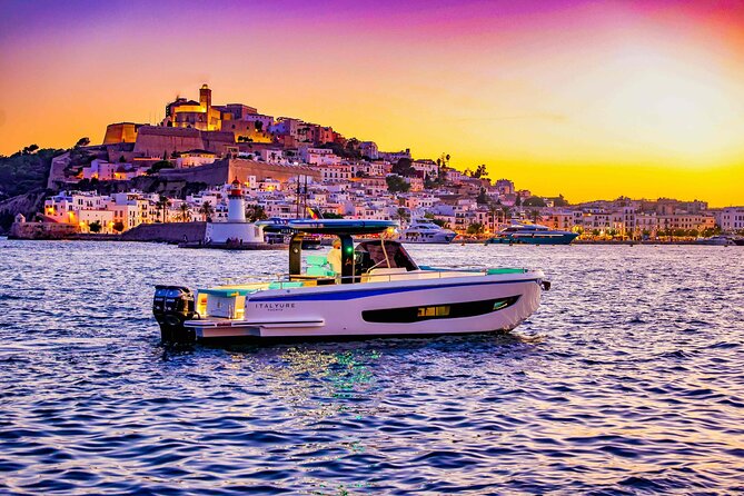 Private and Luxury boat day tour around Ibiza and Formentera - An In-Depth Look at the Private Ibiza and Formentera Boat Tour