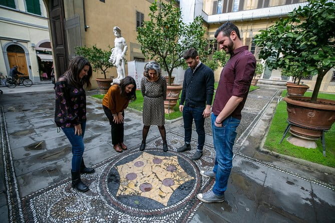 Private Florence Highlights Tour from Duomo to Old Bridge Signoria & Santa Croce - An In-Depth Look at the Tour Experience