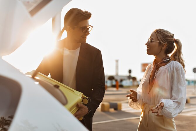 Private Sedan Transfer Charles de Gaulle Airport to Paris - Key Points