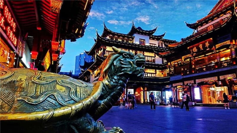 Private Shanghai Street Food Tasting and Old Town Walking - Key Points