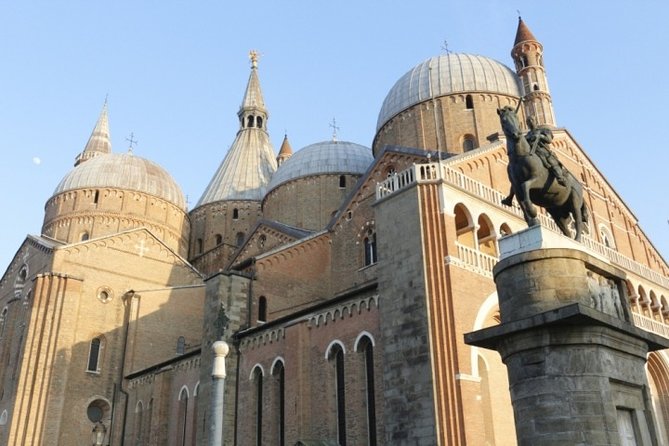 Private transfer, chauffeur service, from Venice Marco Polo airport to Padua - An In-Depth Look at the Transfer Experience