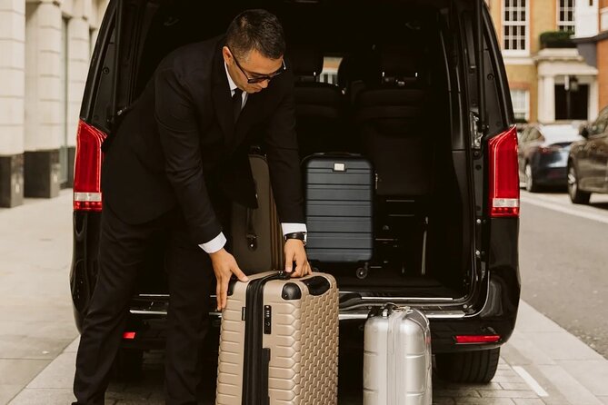 Private Transfer City Center To or From Heathrow Airport - Key Points