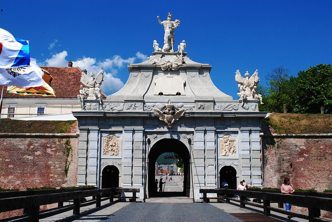 Private Walking Tour of Alba Iulia Citadel with Wine Tasting - Exploring Alba Iulia Citadel with a Private Walking Tour and Wine Tasting