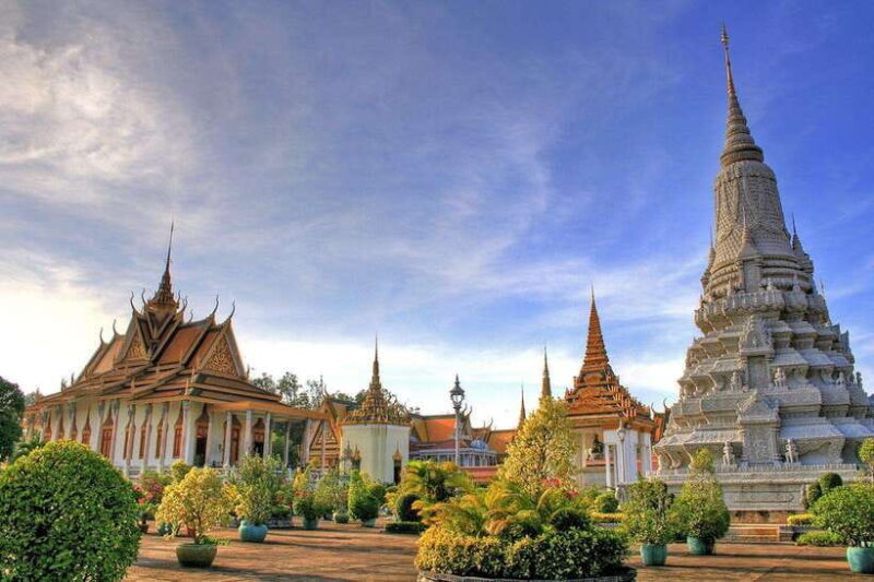 Royal Palace, S-21 Genocide, National Museum & Killing Field - Exploring Cambodia’s Heart and History: A Comprehensive Review of the Royal Palace, S-21, and Killing Fields Tour