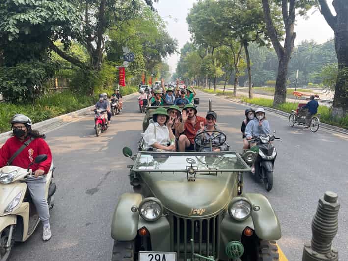 Sai Gon Jeep By Night Street Food Tour 4 Hours - Key Points