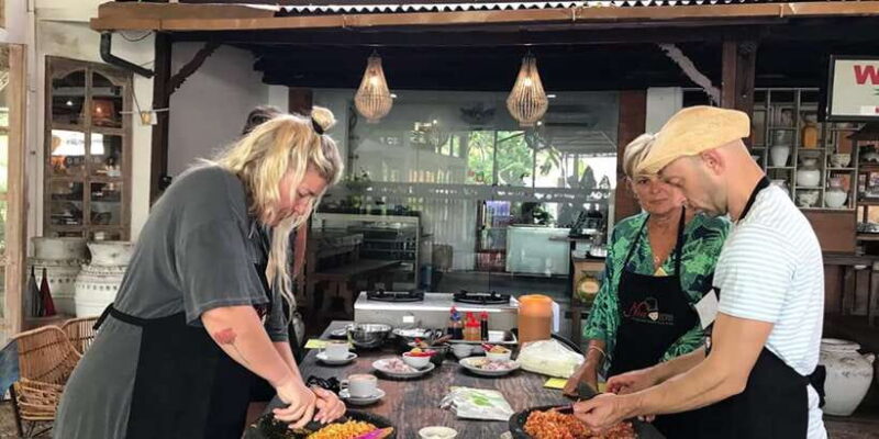 Seminyak: Balinese Cooking Class & Market Tour - Key Points