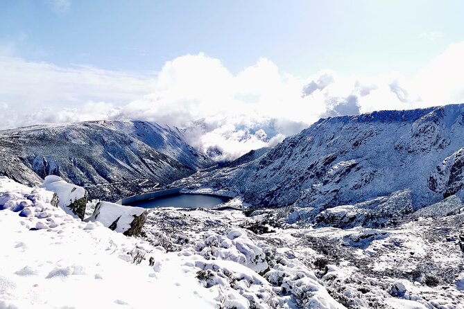 Serra da Estrela - Half-day off-road tour with cheese tasting - Starting the Journey: Convenient Pickup and Intimate Setting
