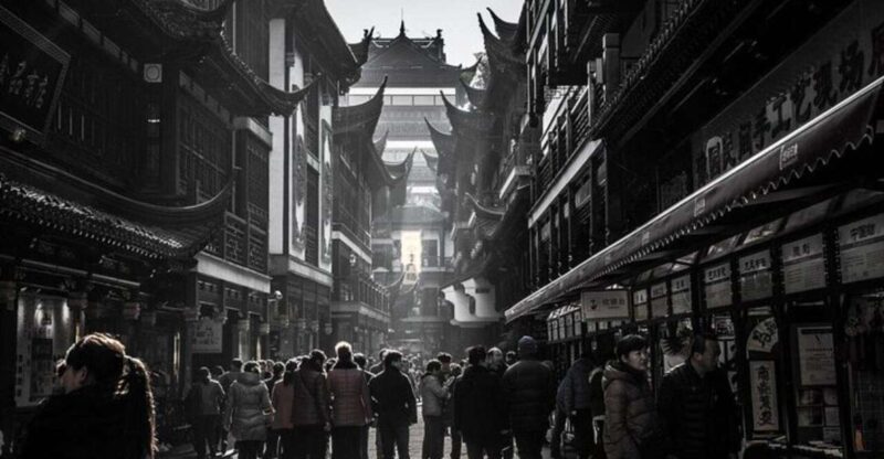 Shanghai : Must-See Private Walking Tour - Key Points
