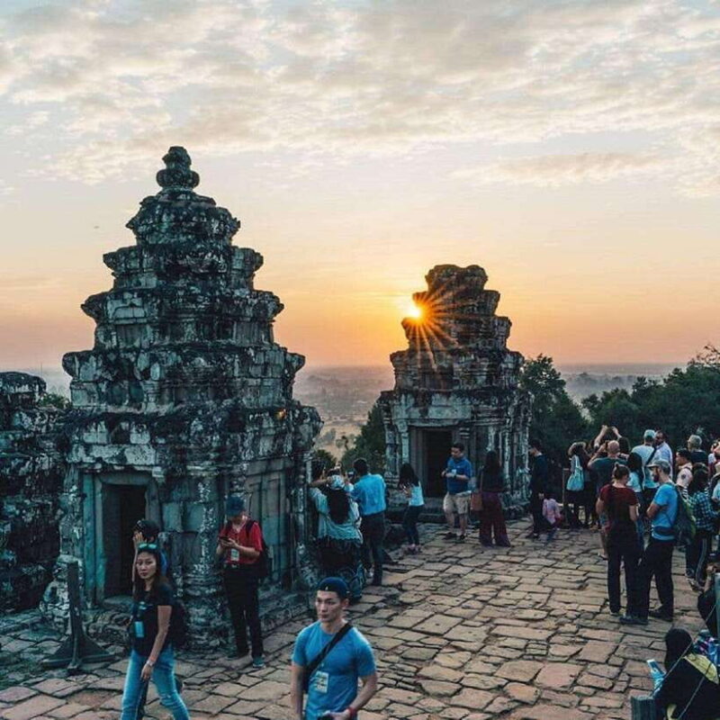 Siem Reap: Angkor Wat 1-Day Private Tour with Sunset - Key Points