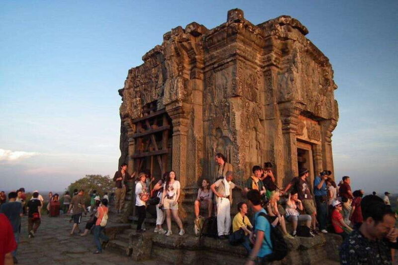 Siem Reap: Full Day Angkor Wat Temple Tour with Sunset - Key Points