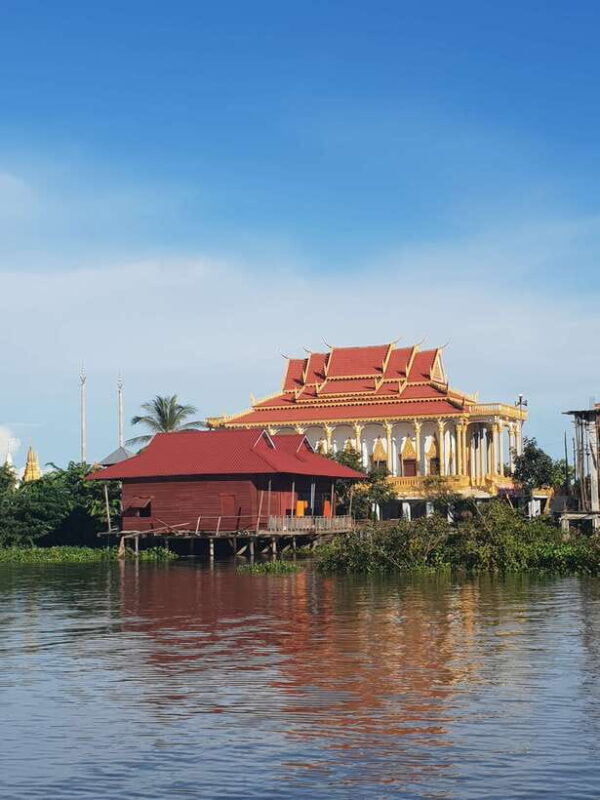 Siem Reap: Kompong Khleang Floating Village Guided Tour - Exploring Cambodia’s Largest Floating Community: Kompong Khleang Guided Tour