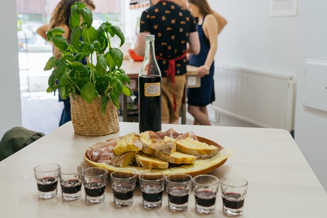 sLOVEnian Strukelj Traditional Cooking Class - Key Points
