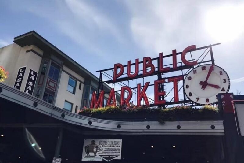 Small Group Seattle Day Tour with Major Attractions,Tea&Deli - Exploring the Best of Seattle in a Day: A Detailed Review of the Small Group Tour