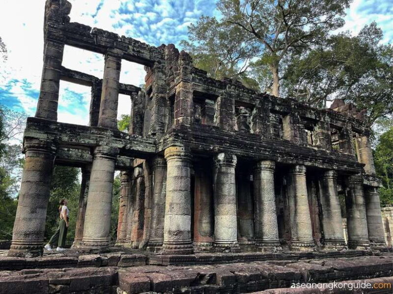 Small-Group Tour of Grand Circuit Temples with Banteay Srei - Key Points