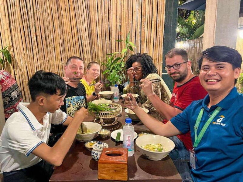 Street Food Tour and Phare Circus with Tuk-Tuk Transfers - Key Points