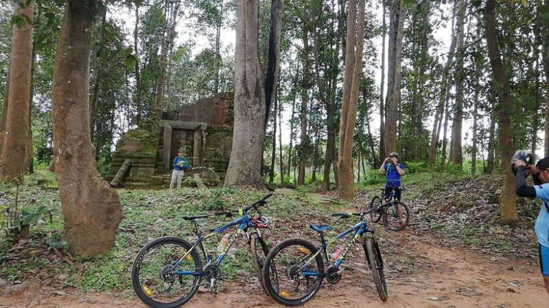 Sunrise Cycling Of Angkor Wat Temple - Key Points