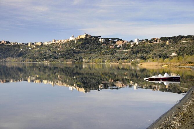 Tour to the Roman castles: Nemi, Ariccia and Castel Gandolfo, a day from Rome - Exploring the Roman Castles: An Authentic Day Trip from Rome