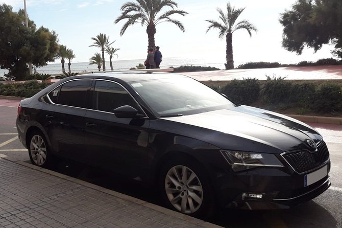 Transfer from Alicante airport to Albir in private Sedan car max. 3 passengers - Introduction