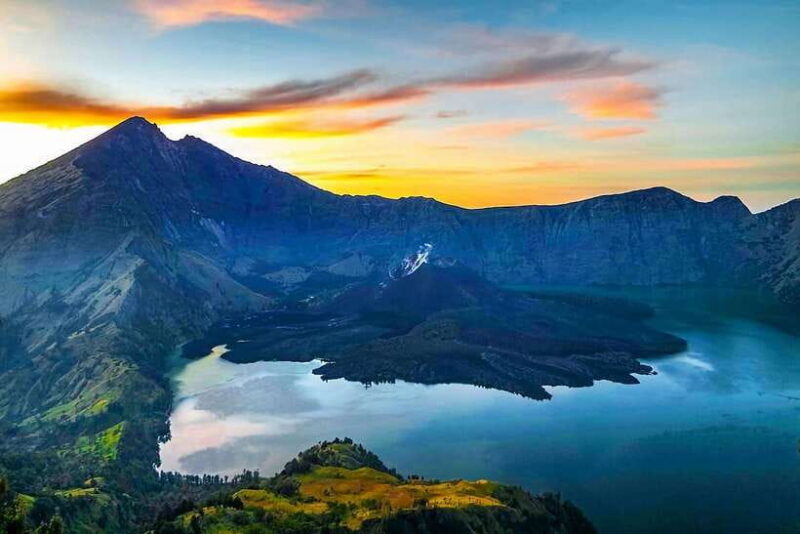 Trekking Mount Rinjani 2D/1N To Second Summit - Key Points