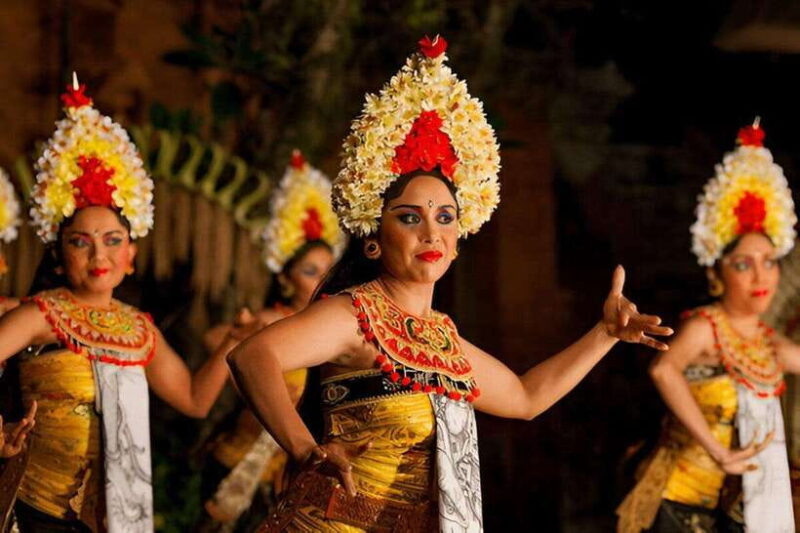 Ubud: Legong, Sacred Sanghyang & Ramayana Ballet Show Ticket - Key Points