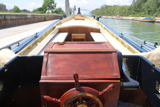 Venice Night Boat Tour from Zattere - Key Points