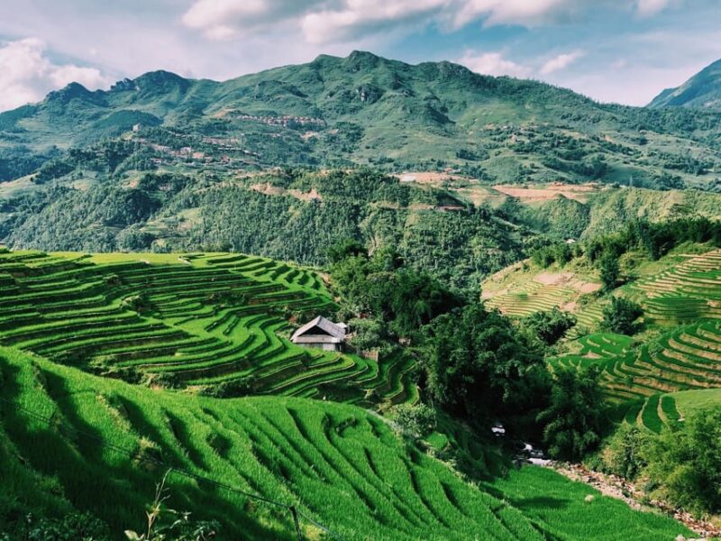 Visit all place in Sapa by car (Start from Ha Noi by bus) - Starting from Hanoi: Convenient and Relaxed