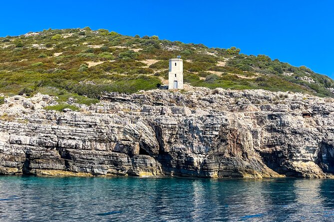 Vlore Speedboat Tour to National Marine Park Sazan-Karaburun - Discover the Vlore Speedboat Tour to Sazan-Karaburun