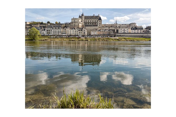 Walking Photography Tour of Amboise conducted in English - Exploring the Walking Photography Tour of Amboise: A Practical Guide