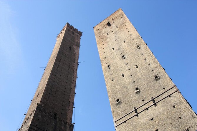 Walking tour unveiling Bologna - Introduction