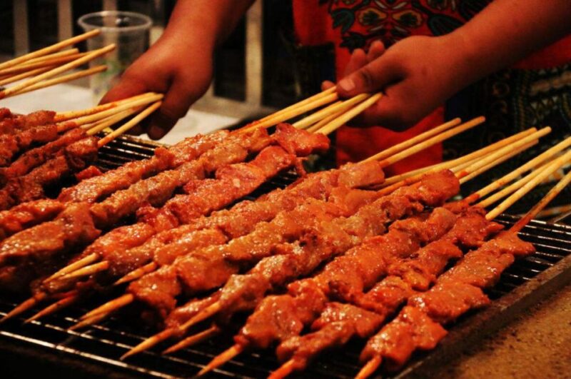 Xi'an Muslim Quarter Night Market Foodie Walking Tour - Key Points