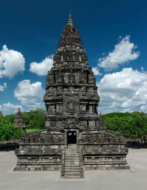 Yogyakarta : amazing Prambanan explore - Key Points