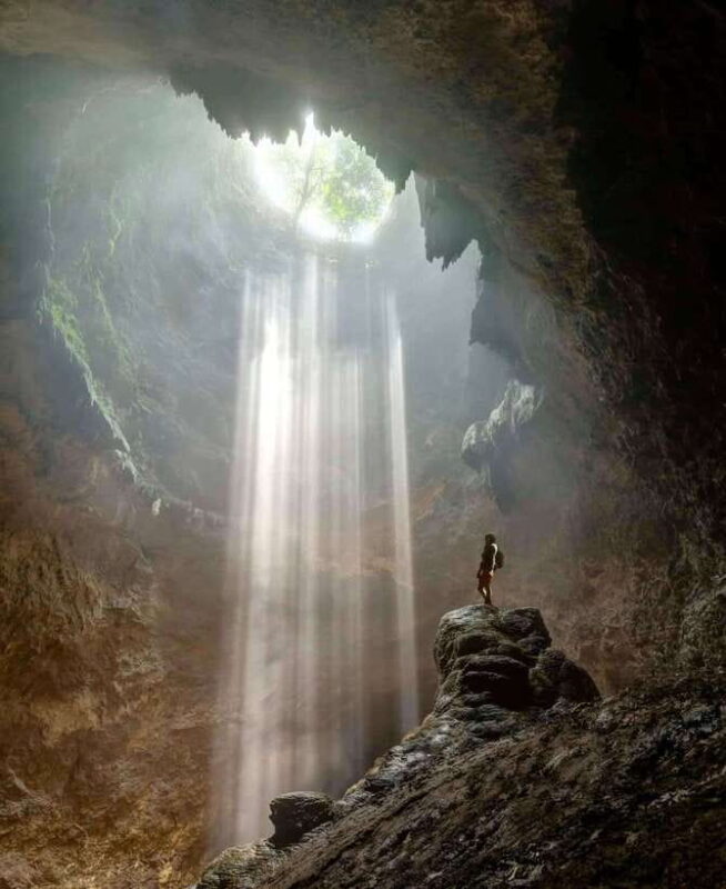 Yogyakarta :Jomblang cave& timang beach with lunch & gondola - Key Points