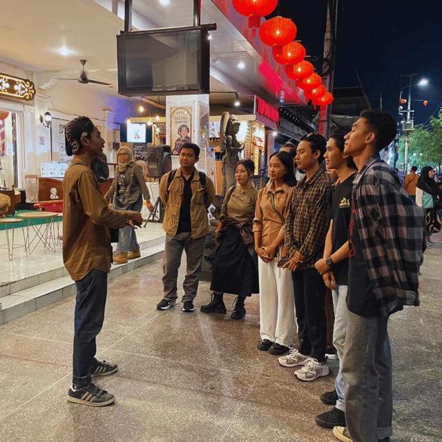 Yogyakarta: Night Walking & Street Food Tour - Exploring Yogyakarta at Night: A Guide to the Night Walking & Street Food Tour