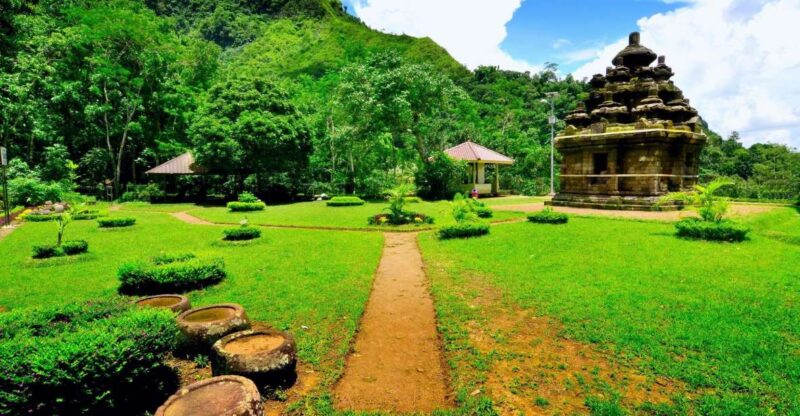 yogyakarta: Selogriyo, Marvel Amidst Java's Lush Terraces - Key Points